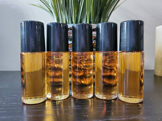 B Eilish Body Oil - Unisex – True Essence Designs